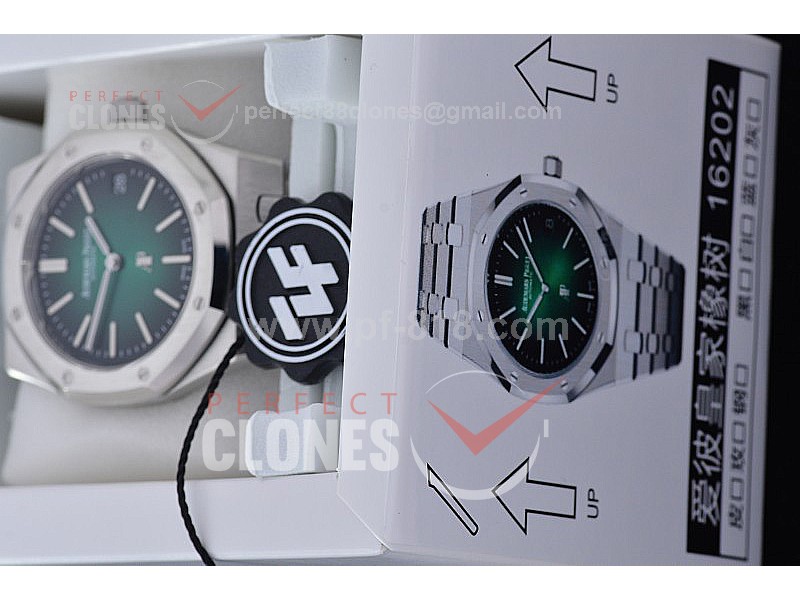 AP16202-104 ZF Royal Oak Jumbo Extra Thin Automatic 16202PT SS/SS 50th ...